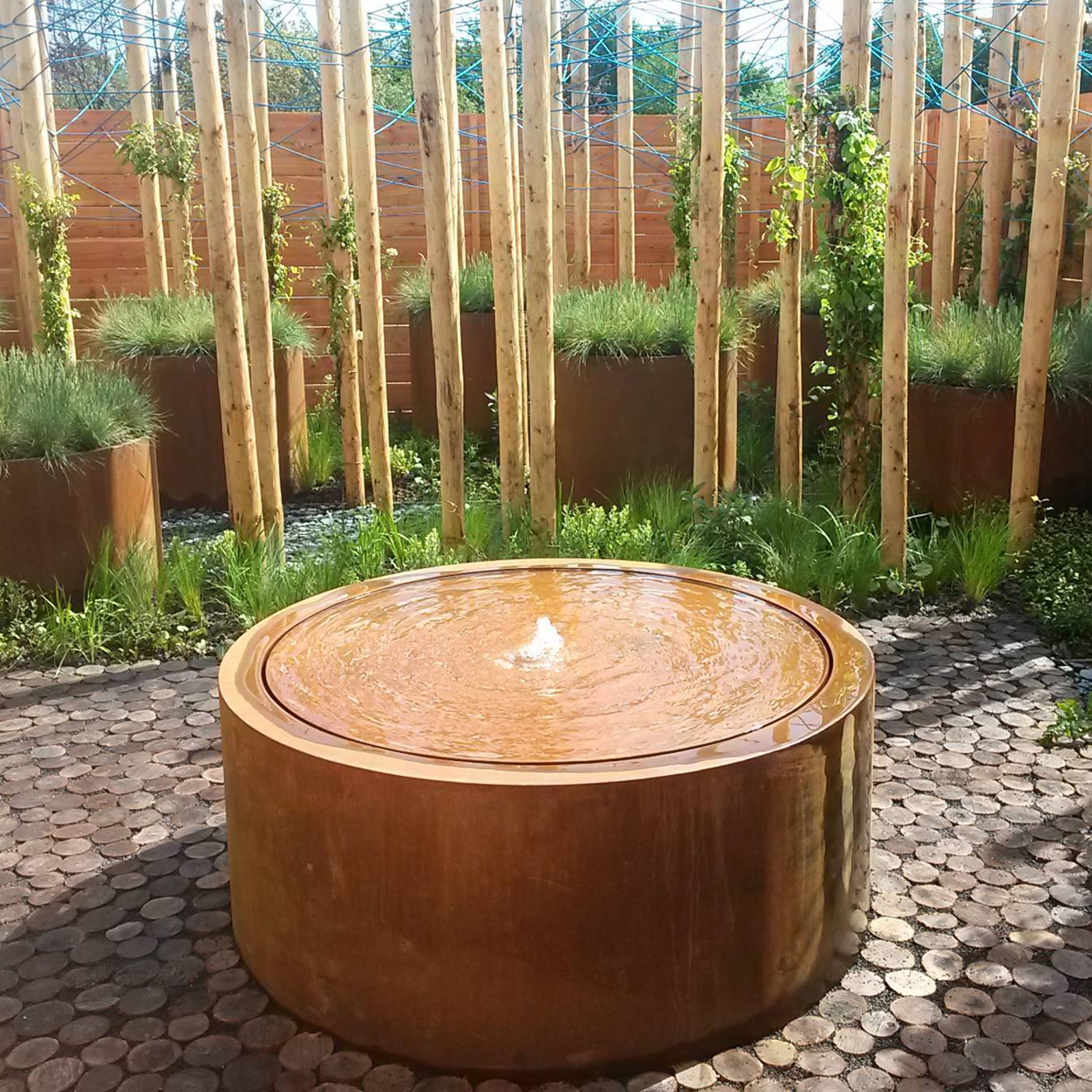 ADEZZ Corten Steel Round Water Table D100cm x H40cm (1 Fountain + LED ...